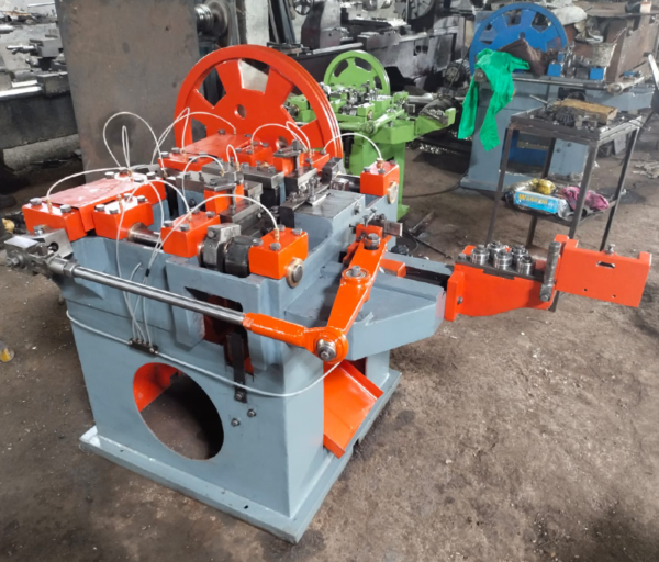High Speed Wire Nail Making Machine